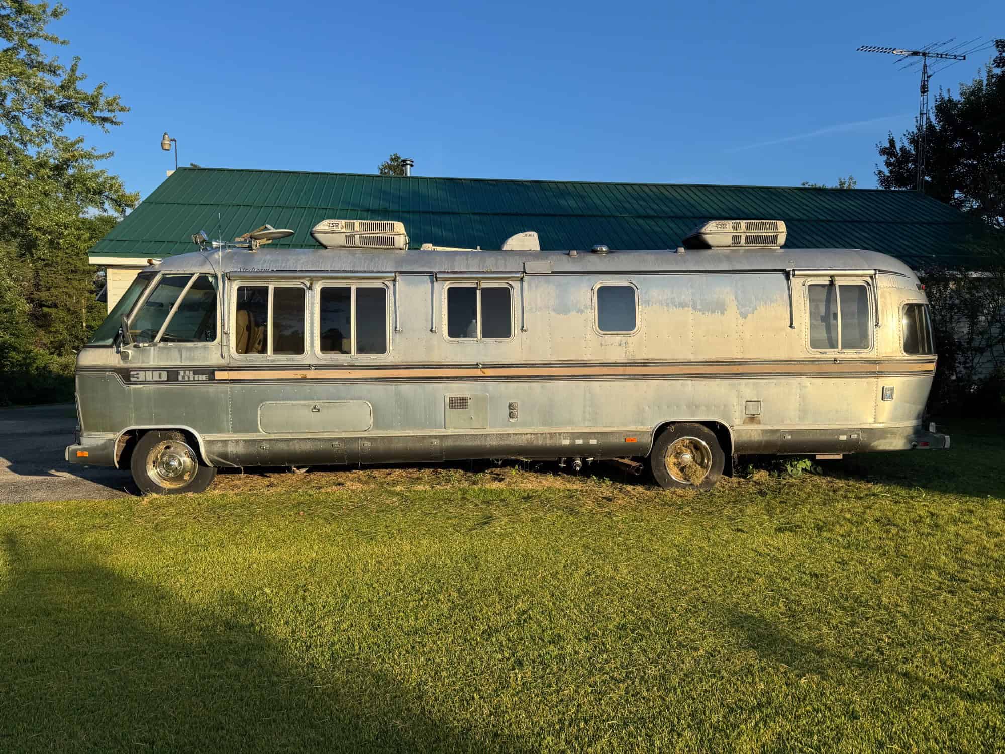 1984 31' Airstream Motorhome For Sale In York Springs, Pennsylvania ...