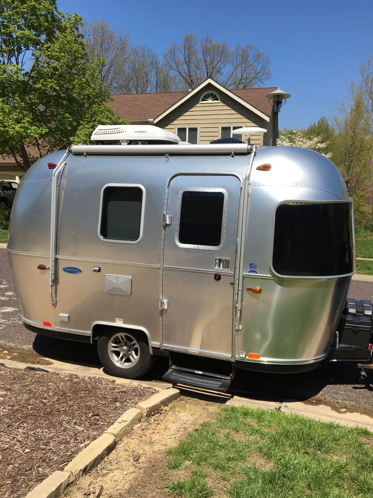 2019 Airstream 16FT Sport For Sale in St. Louis - Airstream Marketplace