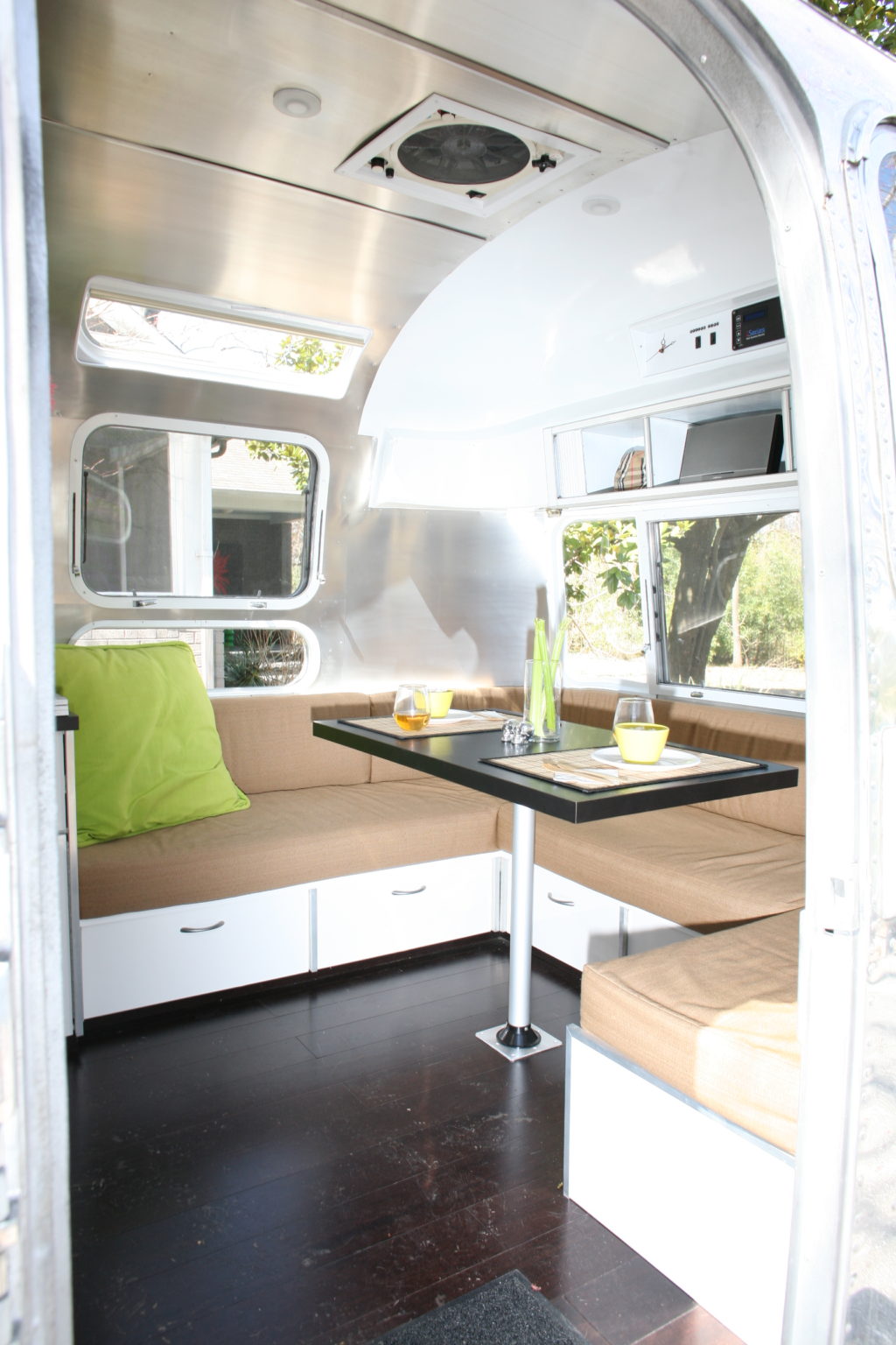 1971 Airstream 27FT Overlander For Sale in Harpers Ferry - Airstream ...
