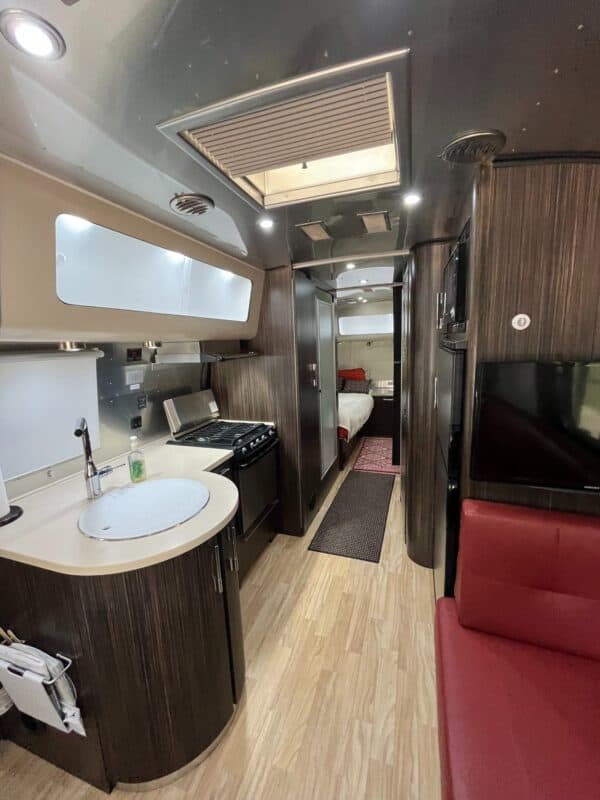 2018 25' International Signature For Sale In Clifton, Texas - Airstream Marketplace
