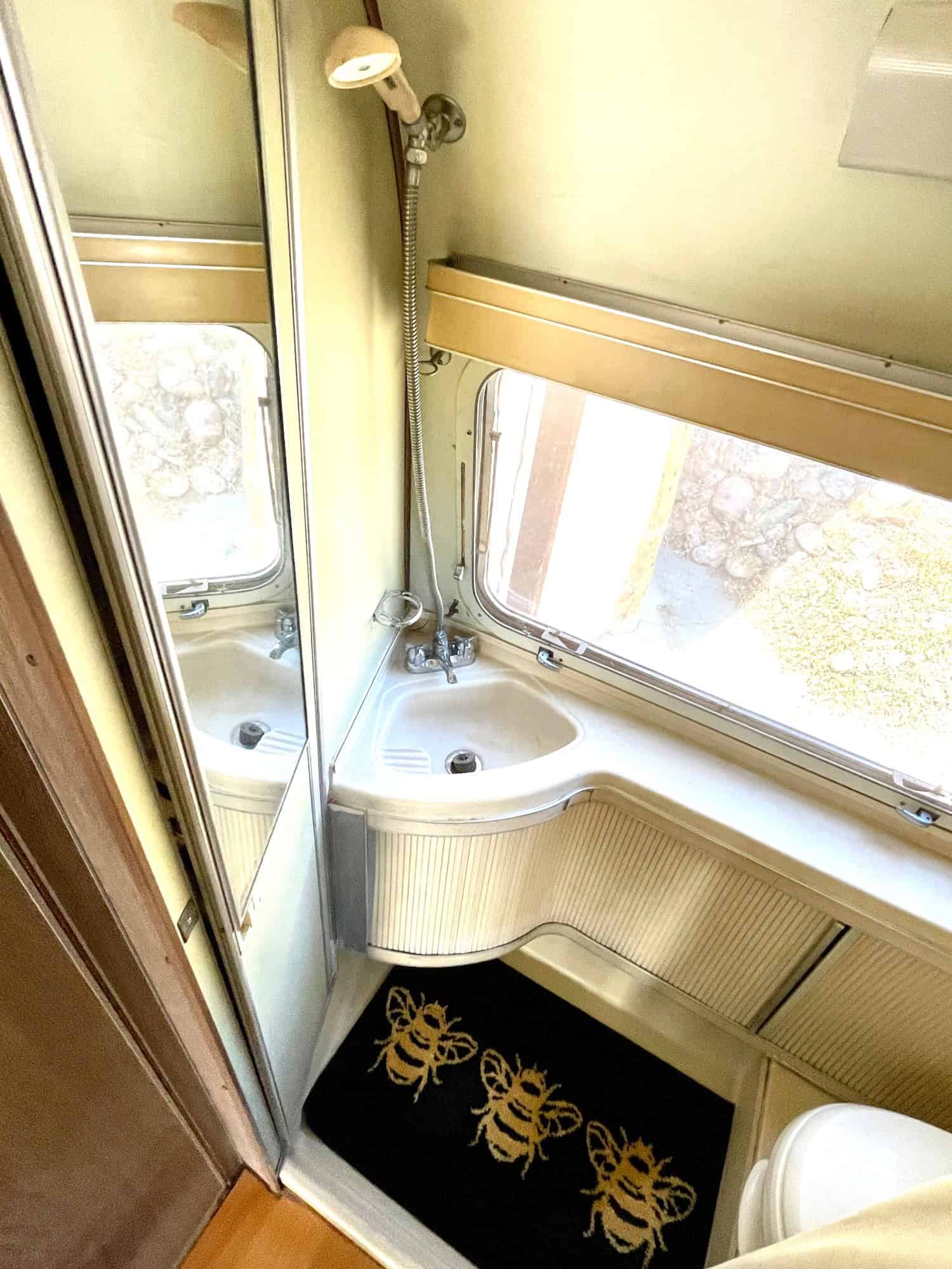 1971 23' Land Yacht For Sale In Ignacio, Colorado - Airstream Marketplace
