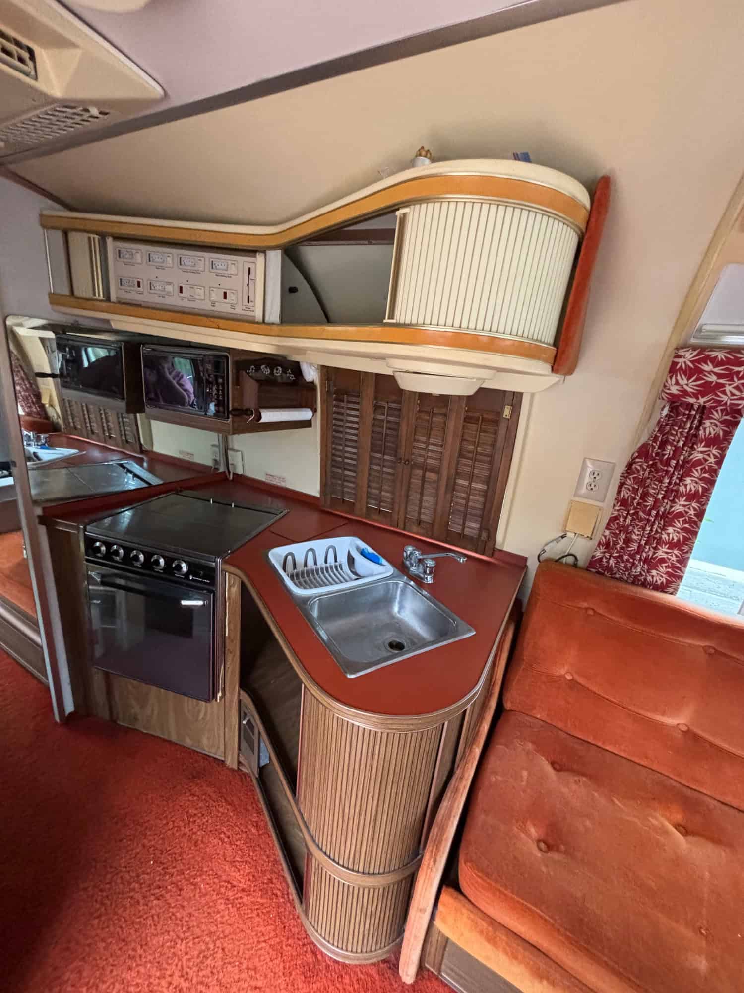 1976 28' Argosy Motorhome For Sale In Carlsbad, California - Airstream ...