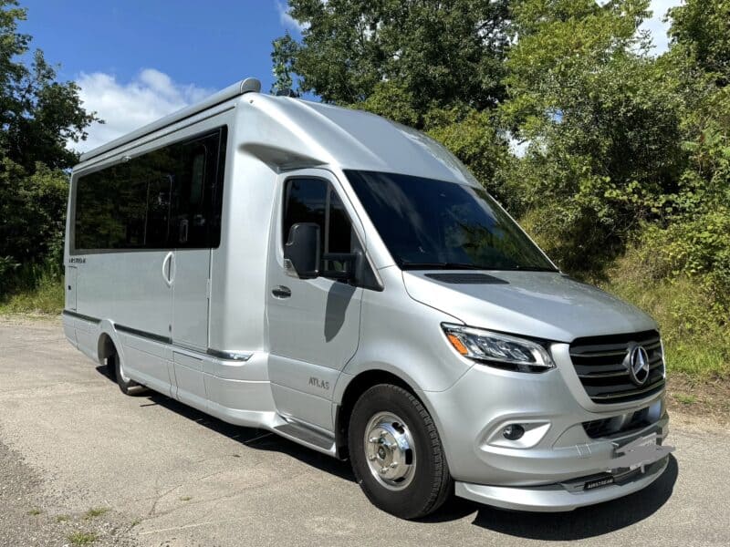 2023 25' Atlas For Sale In Brantford, Canada - Airstream Marketplace