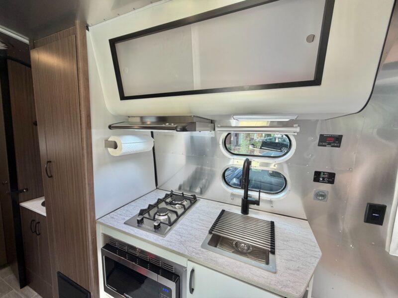 2021 19' Caravel For Sale In Austin, Texas - Airstream Marketplace