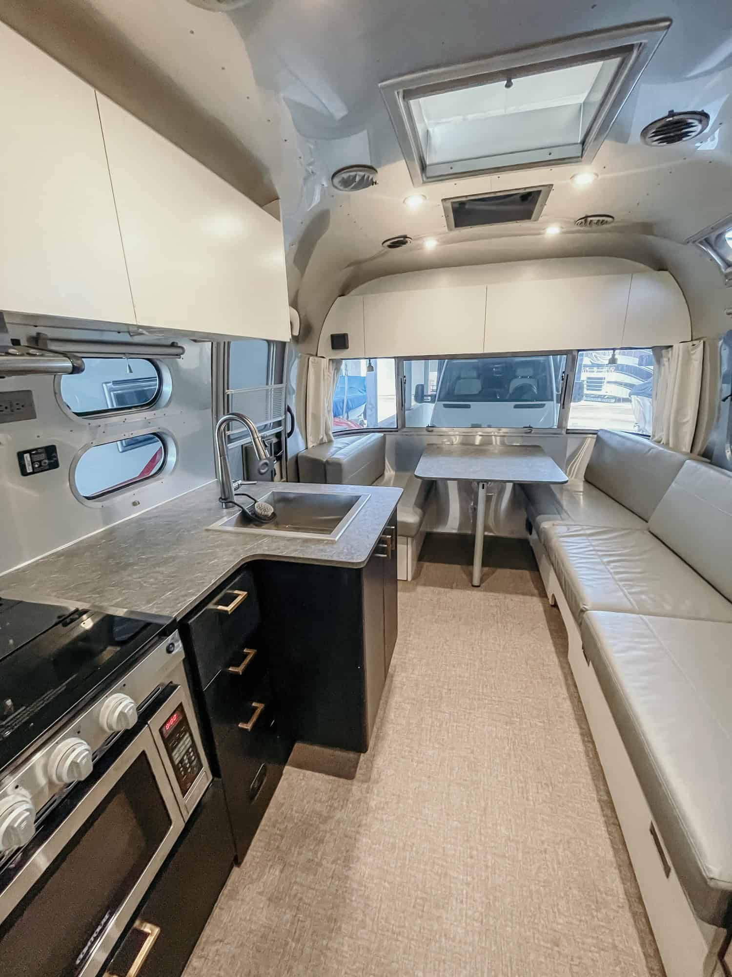 2021 25' Airstream Motorhome For Sale In Austin, Texas - Airstream ...