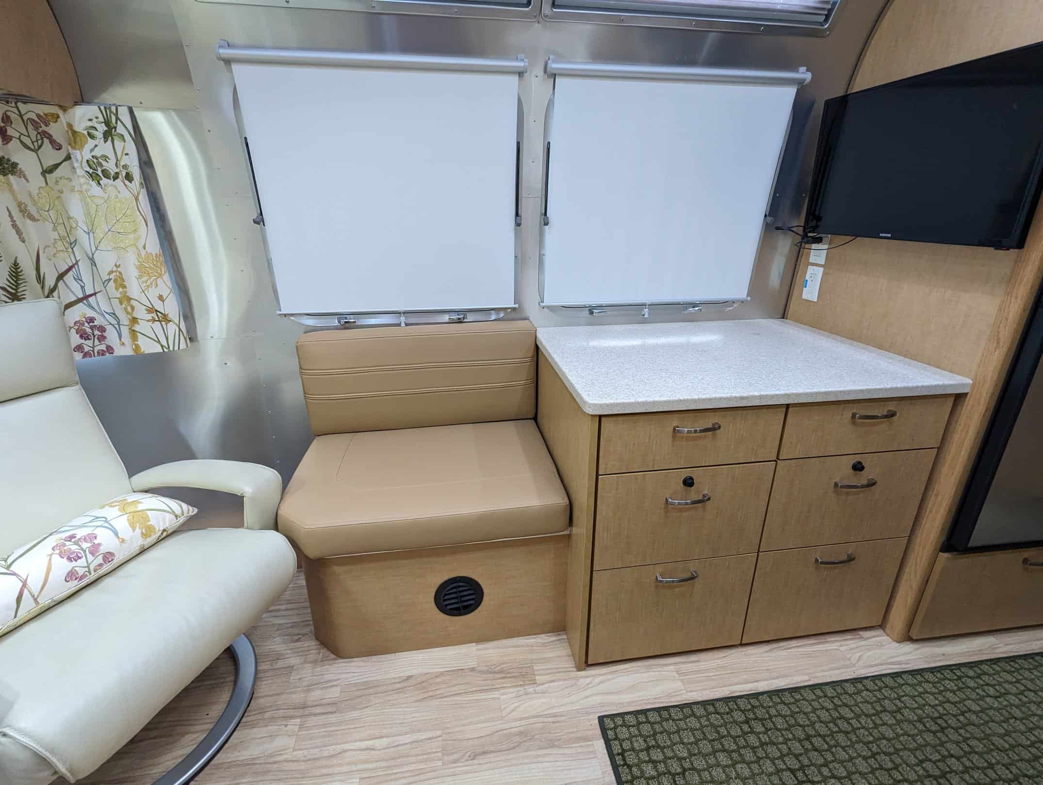 2014 25' Flying Cloud For Sale In Monrovia, California - Airstream ...