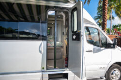 2020 26FT Atlas For Sale In Wilton Manors, Florida - Airstream Marketplace