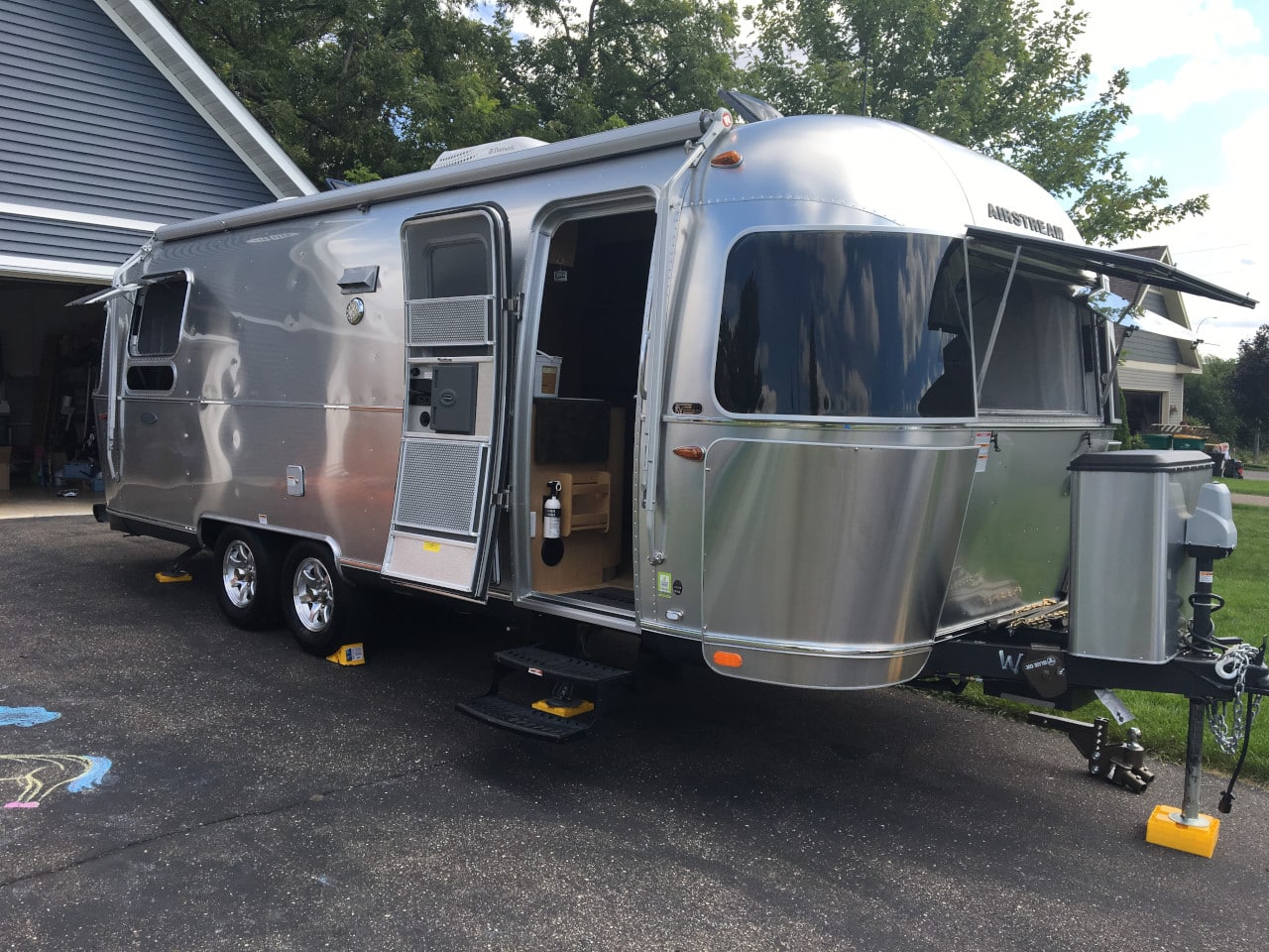 6530120230927PM - Airstream Marketplace