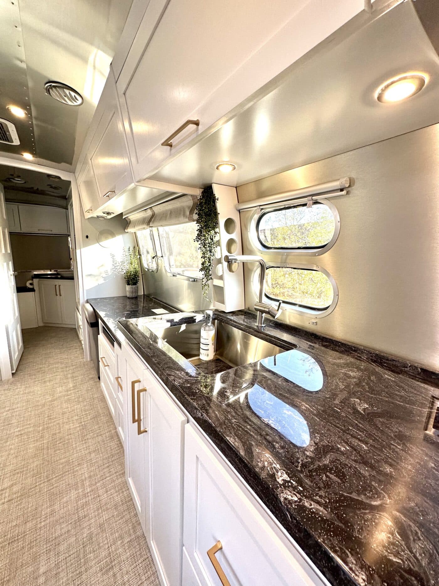2023 33FT Classic For Sale In San Diego , California - Airstream ...