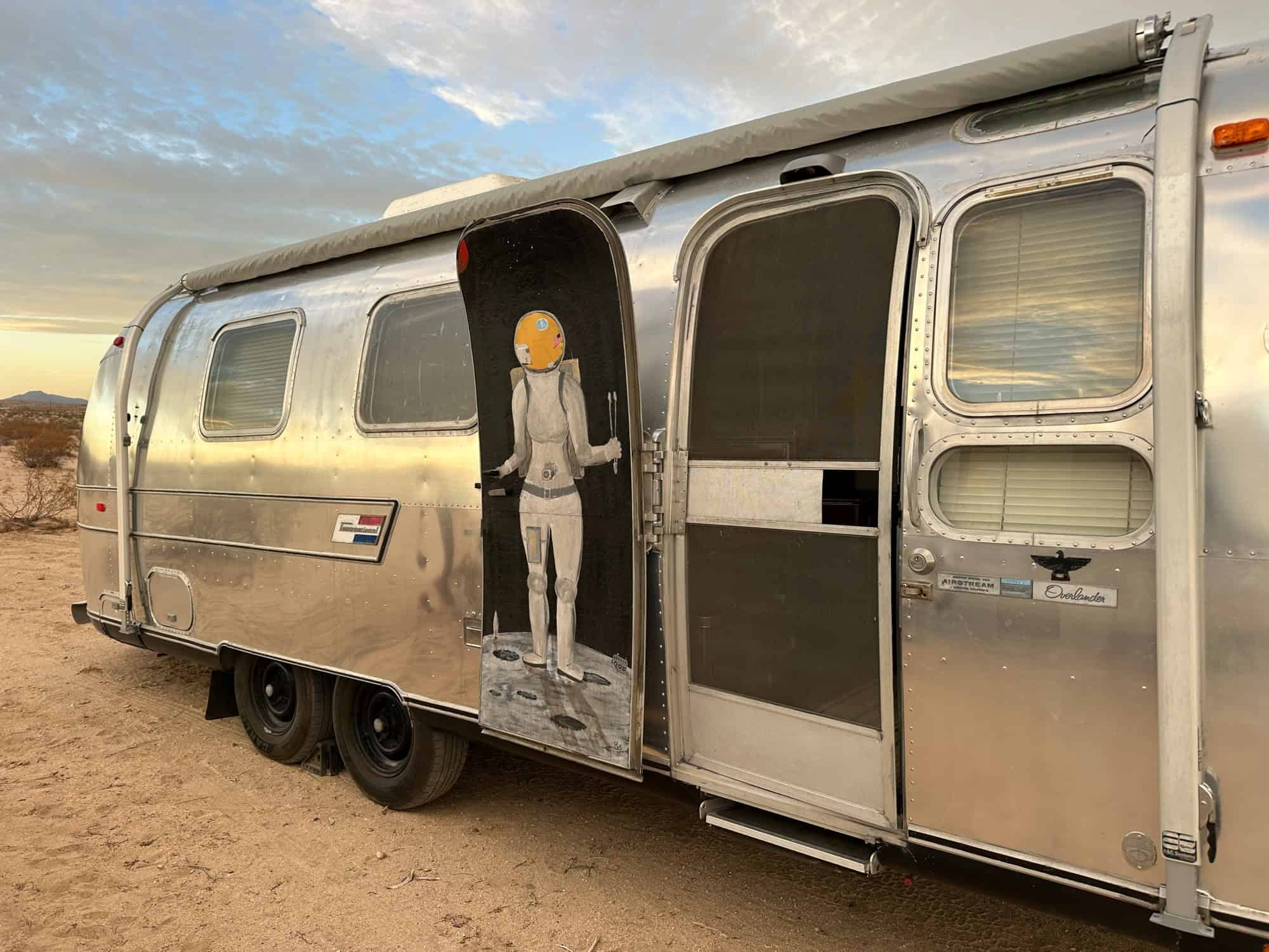 1972 27' Overlander For Sale In joshua Tree, California - Airstream ...