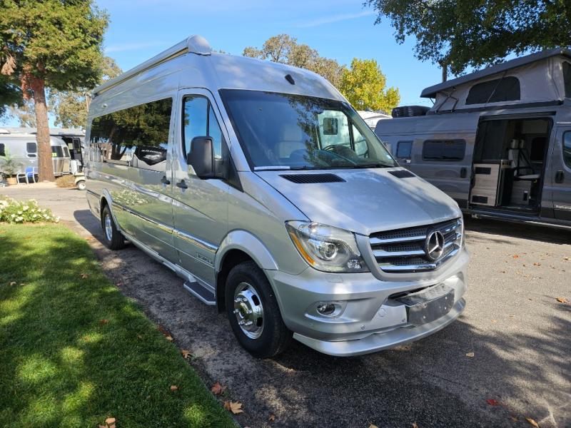 2019 24' Tommy Bahama Interstate For Sale In Paso Robles, California ...